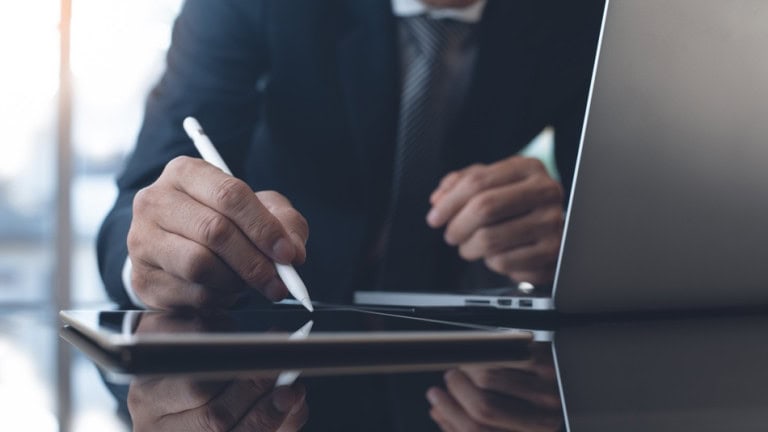 ¿Qué es el CEO de una empresa? Principales habilidades y funciones